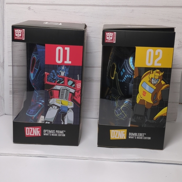 Hasbro | Toys | Dznr Transformers Yume Whats Inside Edition Bumblebee ...